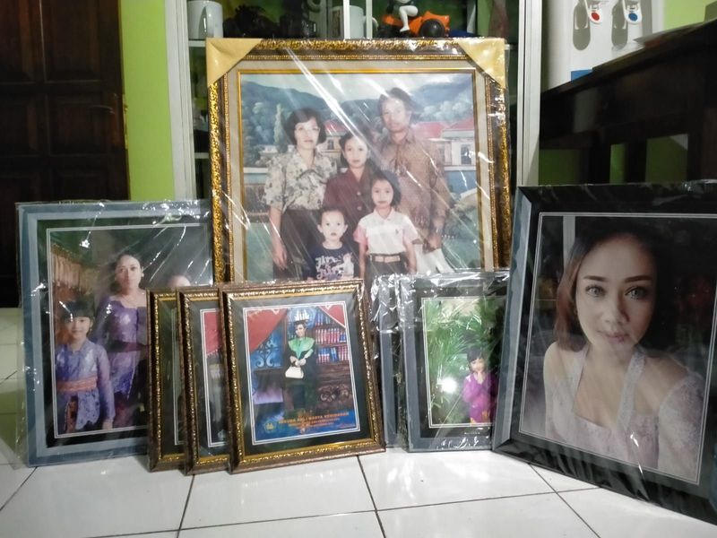 Cetak Spanduk + Frame uk. 30 x 40 cm