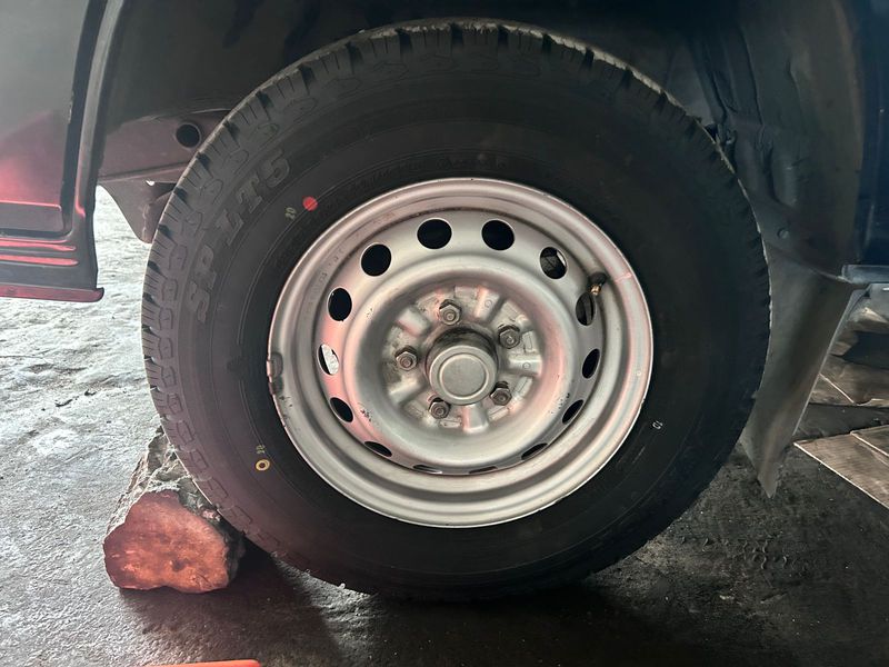 BAN LUAR L300 DUNLOP