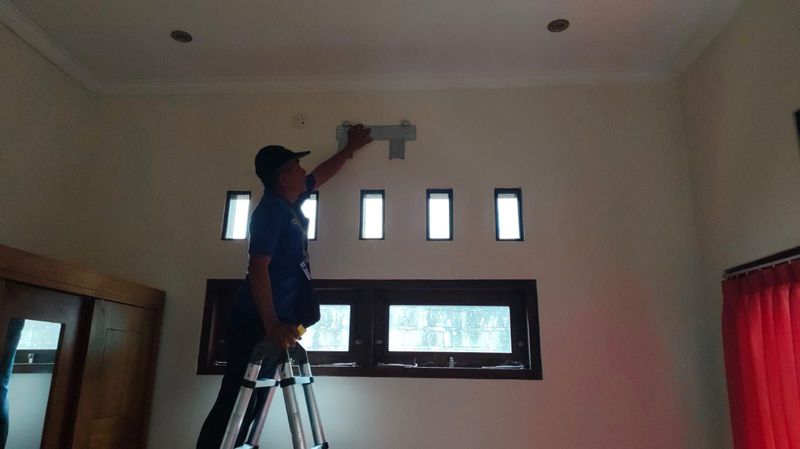 JASA BONGKAR UNIT INDOR AC SPLIT STD 0,5-1PK