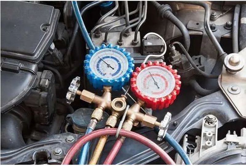 SERVICE AC SUZUKI APV