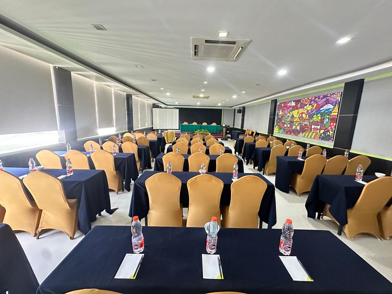 Halfday Meeting Package