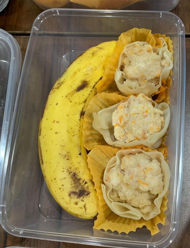 PMT Balita Makanan lengkap Nasi, pizza ayam dan buah