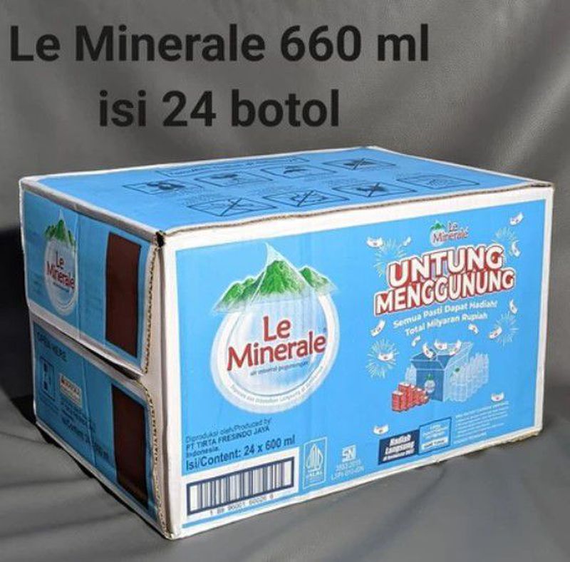 MINUMAN AIR PUTIH BOTOL MERK LE MINERALE 600 ML