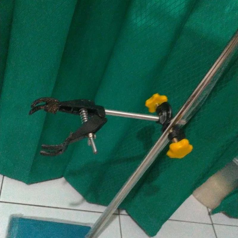 STATIF ALAS TIANG KLEM UNIVERSAL DAN KLEM BOSHEAD