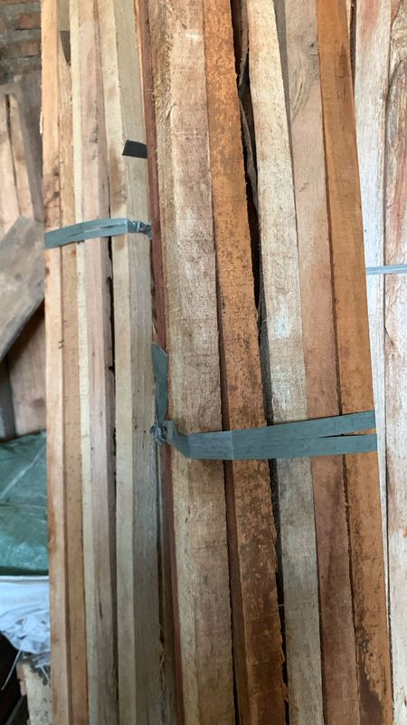 kayu usuk / reng 3 x5 x2 cm