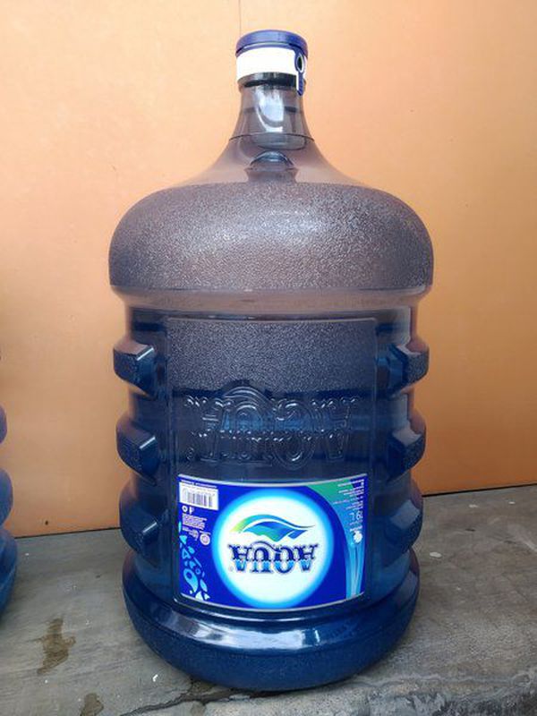 isi ulang Aqua Galon 19L