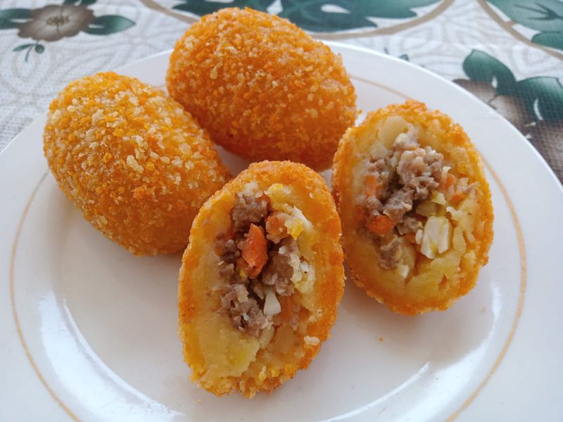 Pemberian Makanan Tambahan (PMT) Balita kroket Daging Sapi - Buah Jeruk
