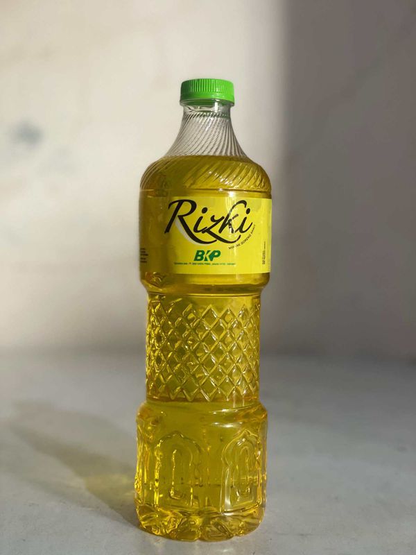 MINYAK GORENG RIZKI 1 LITER