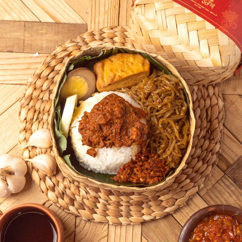 NASI CAMPUR BESEK / KOTAK