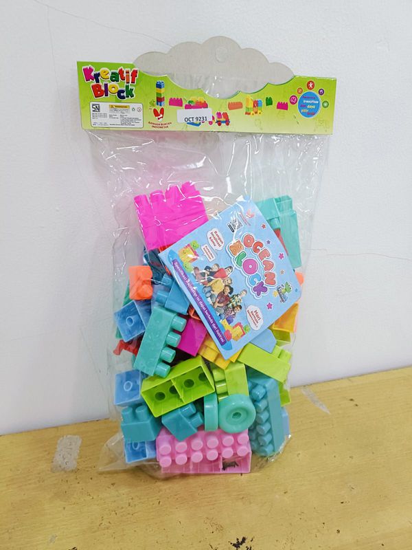 Alat Permainan Anak Blok Susun