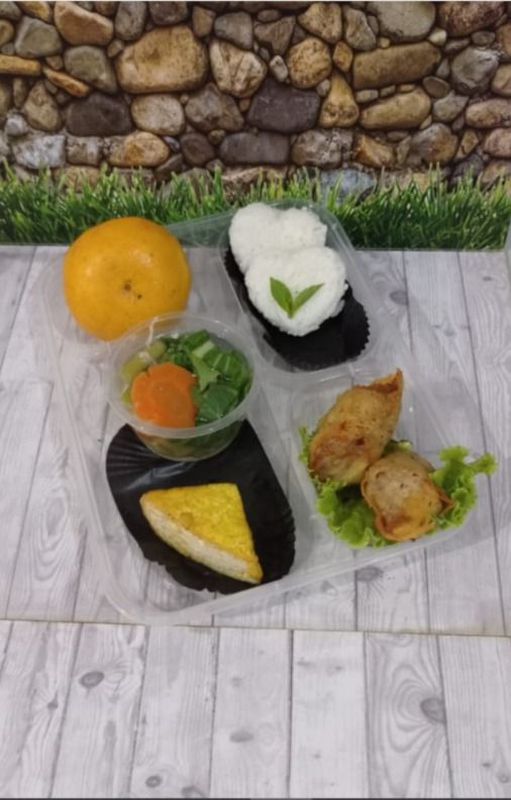 Pemberian Makanan Tambahan (PMT) Balita 12-59bln, Nasi Putih + Egg ...