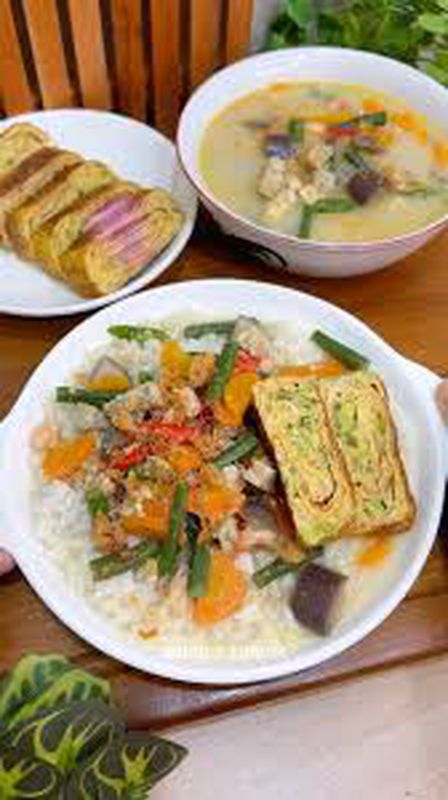 PEMBERIAN MAKANAN TAMBAHAN (PMT) IBU HAMIL KEK : "NASI SAYUR LODEH TEMPE"