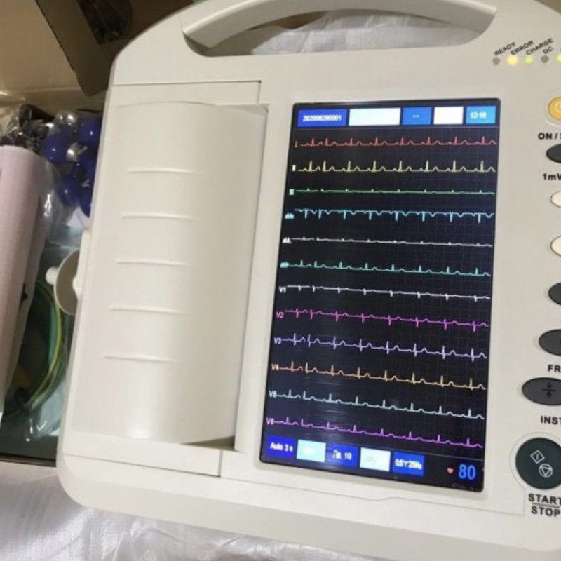 12 CHANNEL ELECTROCARDIOGRAPH 12 CH