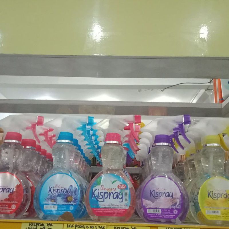 Kispray Botol Pewangi & Pelicin Pakaian 318 mL