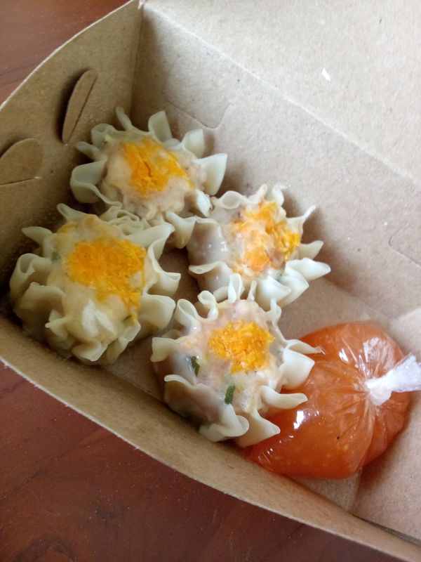 DIMSUM AYAM BOX ( isi 4pcs + saus )