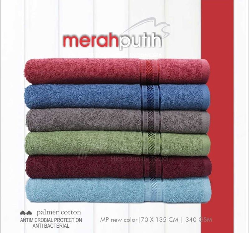 Handuk Merah putih by Terrypalmer