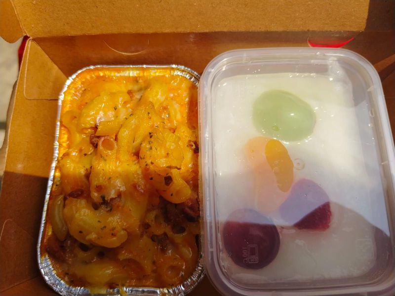 Pemberian Makanan Tambahan (PMT) Ibu Hamil KEK, tahu bakso dan Puding ...