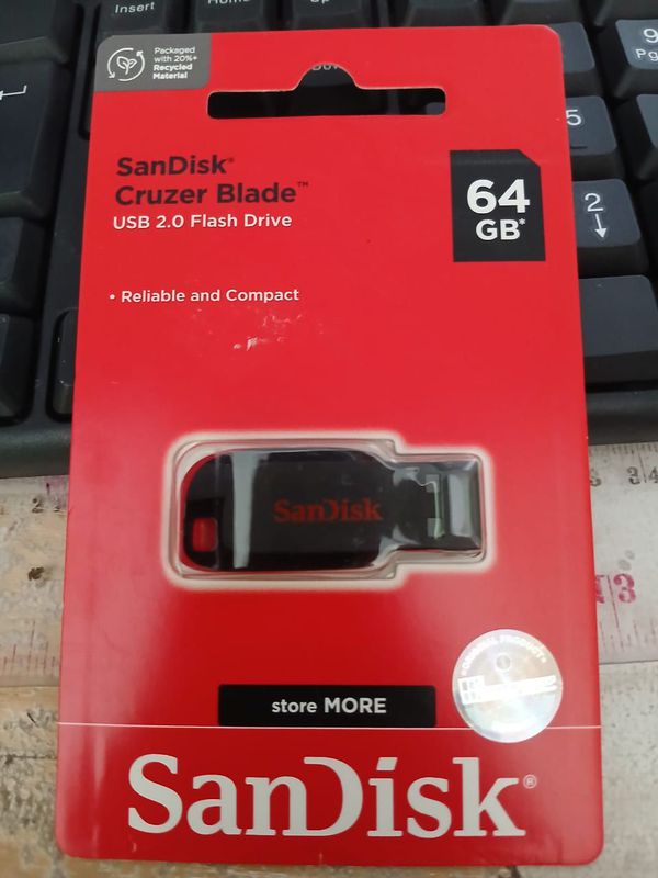 FLASHDISK 64 GB // PUSKESMAS SEMIN II