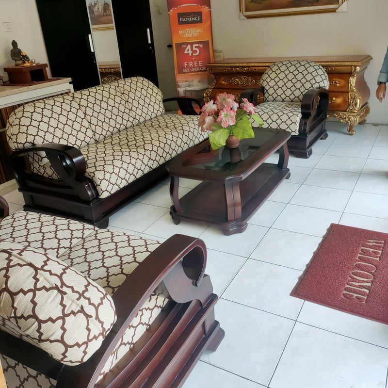 Sofa 321 Dan meja bahan Kayu jati kain ateja