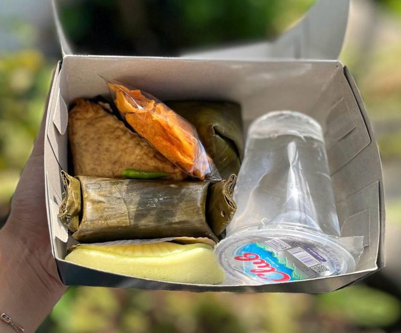 Snack Box 6 Isian Jajanan