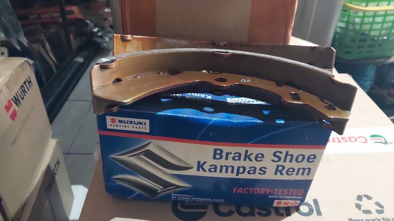 kampas rem RR suzuki apv