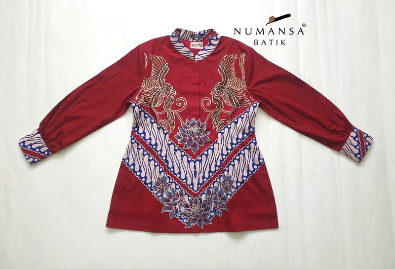 Kemeja Batik Motif Kuda Lumping dan parang