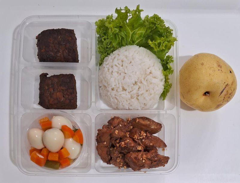 Pemberian Makanan Tambahan (PMT) Ibu Hamil (KEK) ( Nasi Ayam Teriyaki ...