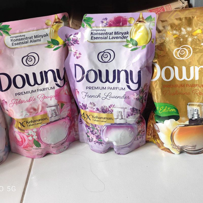 Downy pewangi dan pelembut pakaian konsentrat