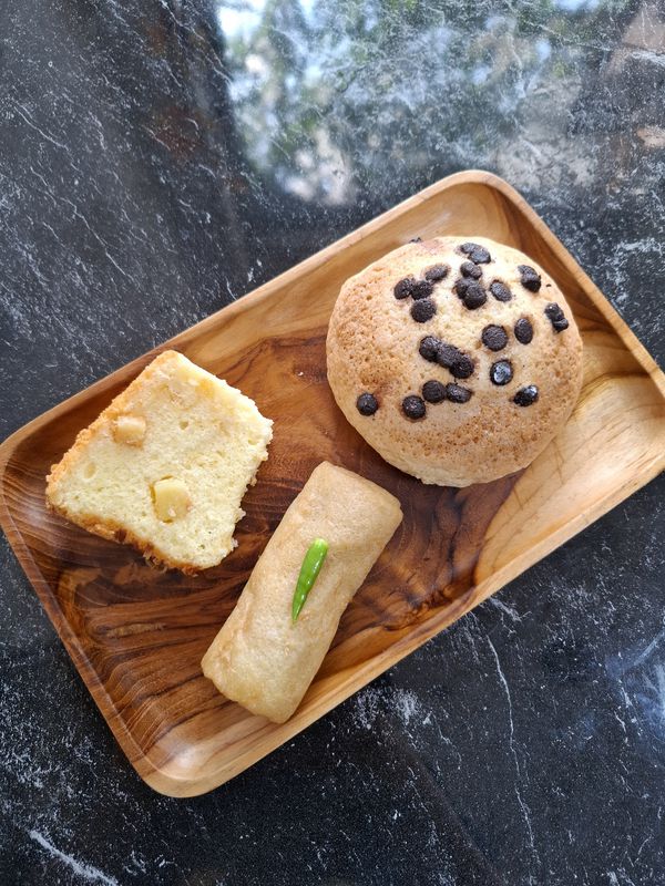 Paket Snack Box C1 - Roti Premium