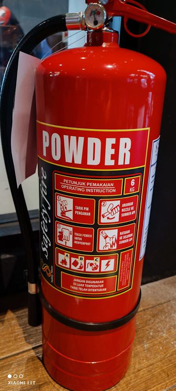 APAR 6KG Safety Fire / POWDER 6KG / Set Komplit