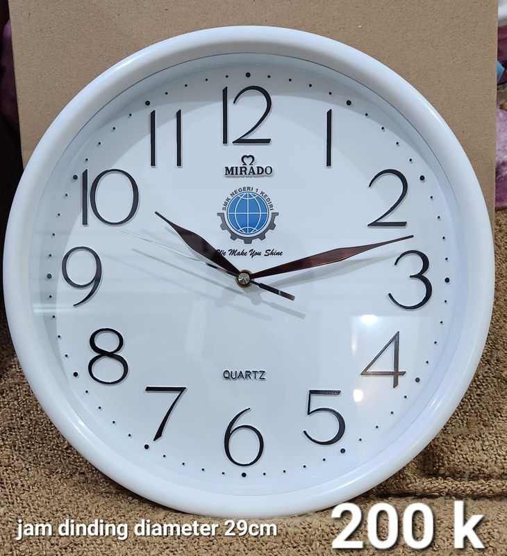 Jam Dinding Custom
