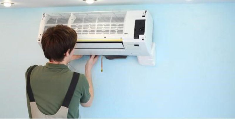 Perawatan AC Split Panasonic 2PK (Ringan)