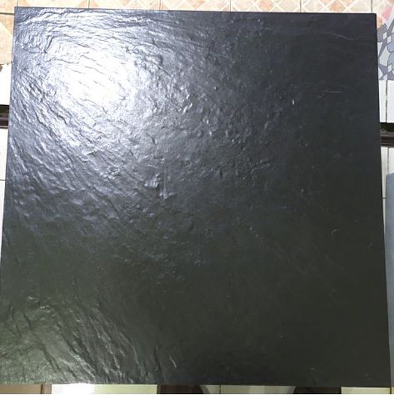 Granit Kasar Hitam (60x60)