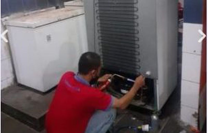 PEMELIHARAAN COLD CHAIN / LEMARI ES uk P63cm x L55cm x T87cm