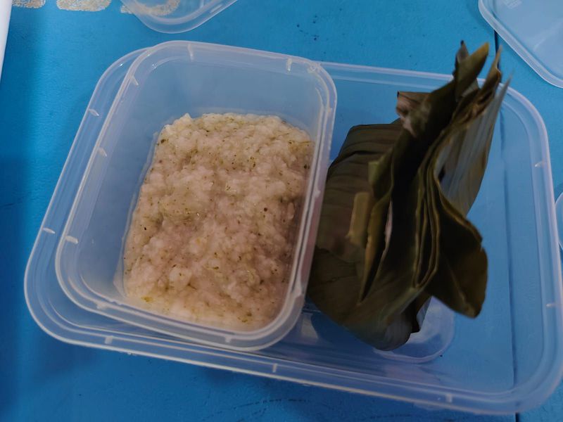 Pemberian Makanan Tambahan (PMT) Balita 6-8, Pisang barongko dan Sempol ...