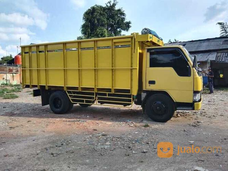 Sewa Kendaraan Angkutan Barang/Truk CDD Bak/Box 5 ton arae Jawa Timur ...
