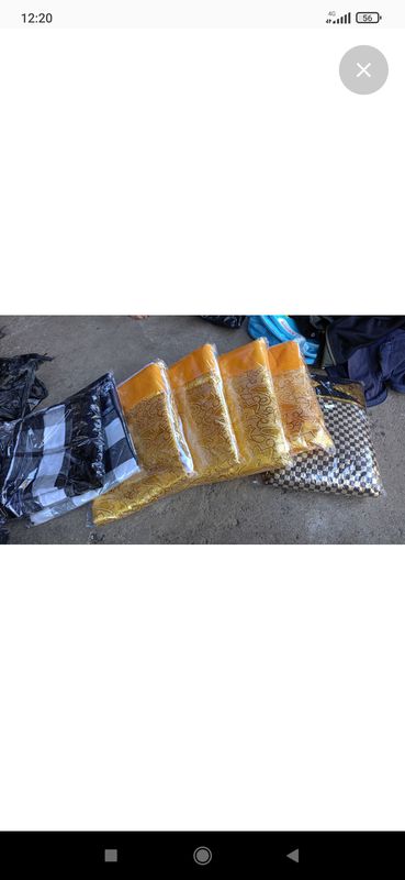 wastra pelinggih padma sari