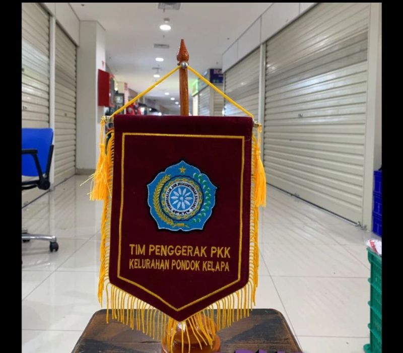 Bendera Vandel + Tiang Kayu