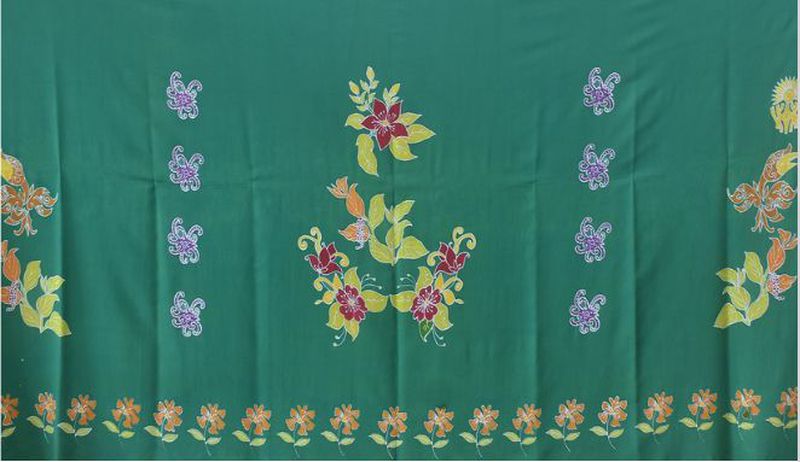 Kain katun Primisima motif merica bunga dan kaltim