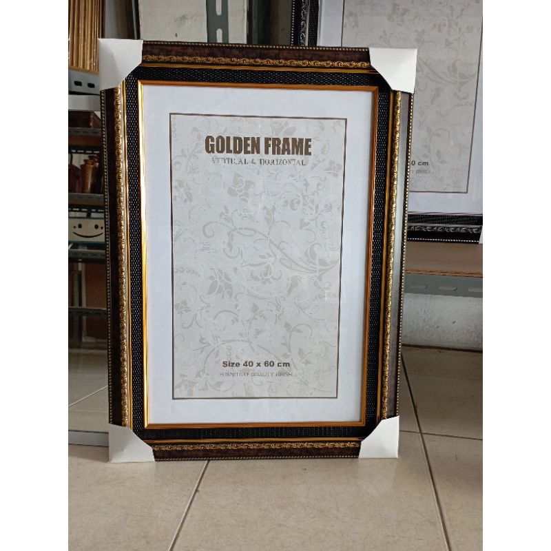 Frame Ukir Plus Line 22 R