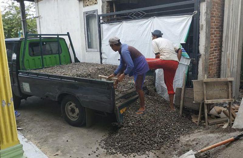 Batu Pecah Split 1 Colt L300 (1,2 M3)