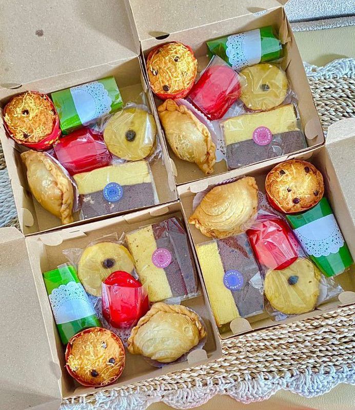 Konsumsi Snack Seminar Kesehatan Reproduksi Remaja