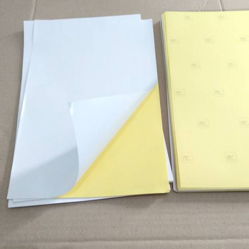 KERTAS STIKER HVS UKURAN F4