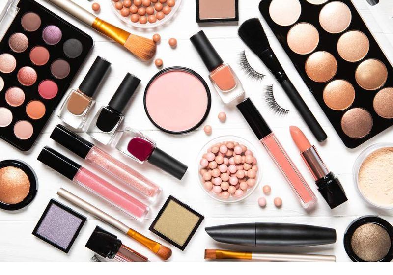 Alat Make Up / Tata Rias