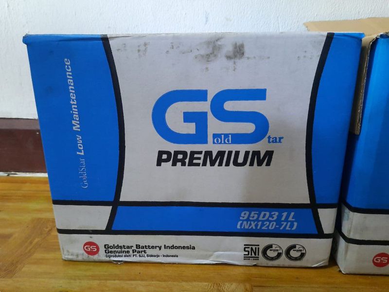 AKI GS GOLD STAR PREMIUM 95D31L (NX120-7L) 100 AMPARE
