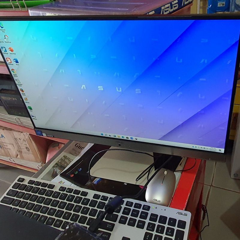 Komputer AIO All In One Asus V222FAK-WA341T