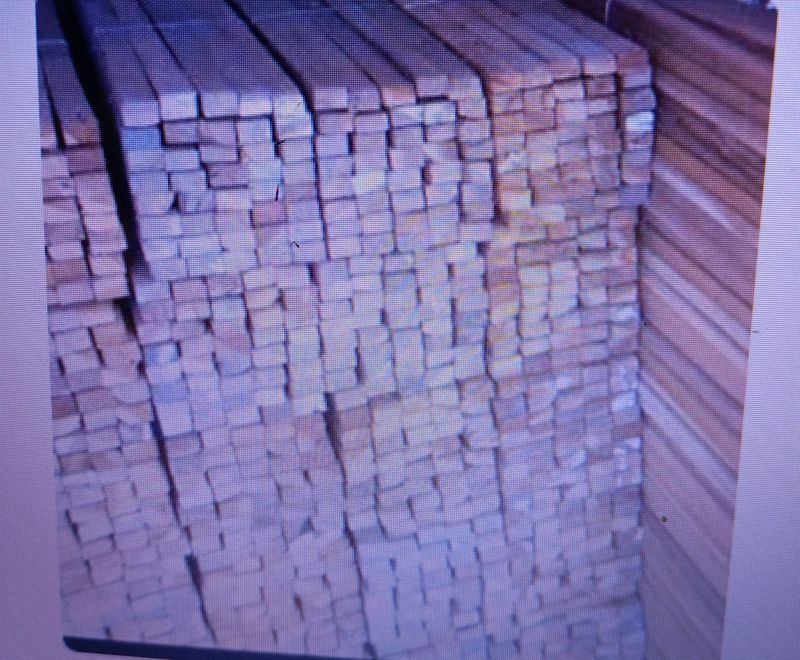 Kayu Reng 3 x 4 cm