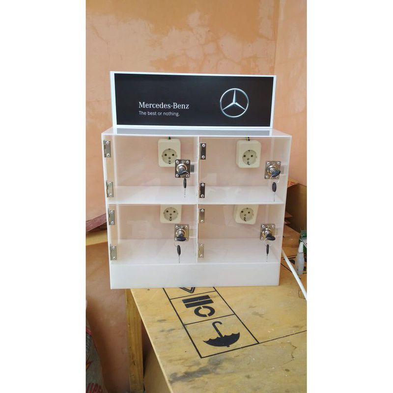 Charger Box Station - Kotak Cas Handphone