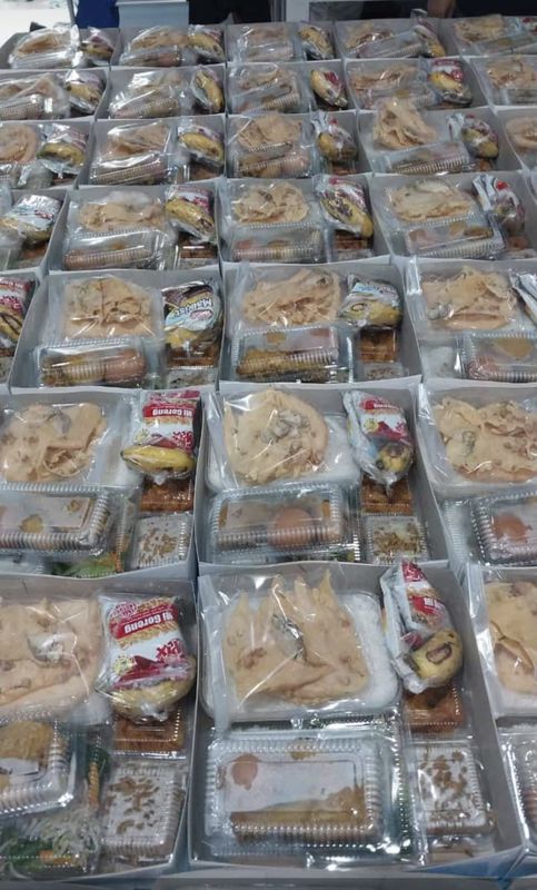 Paket Nasi Box + Minuman Botol (330 ml)