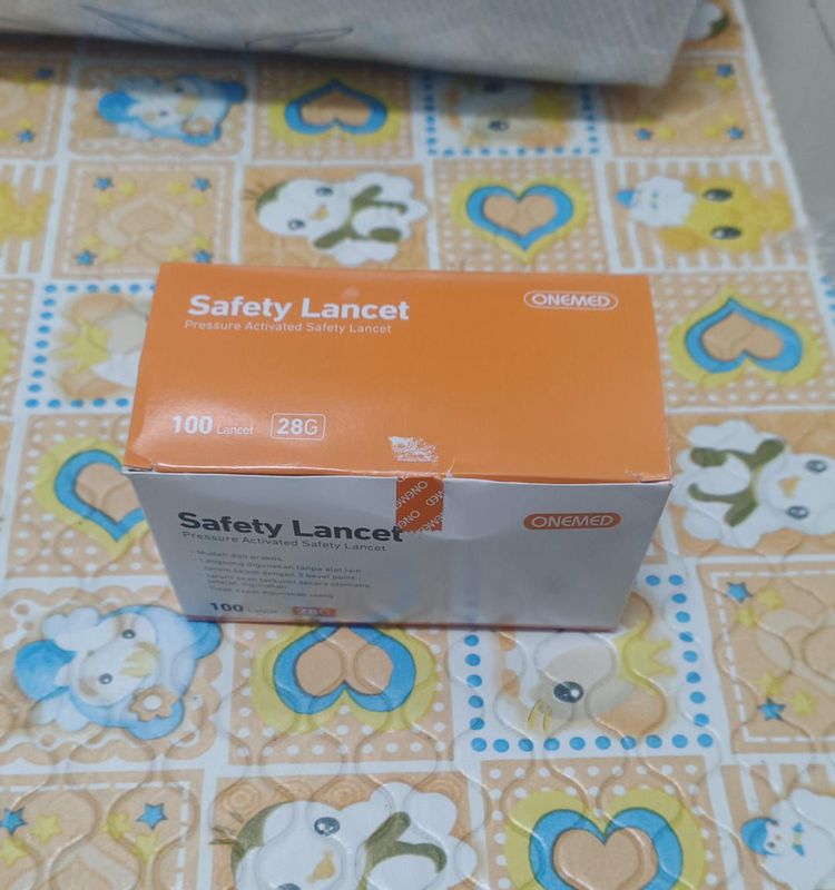 4759 Safety Lancet 28G, 100's